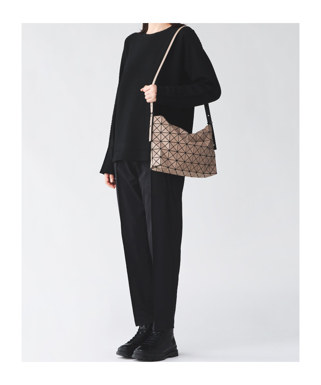 ISSEY MIYAKE MUSETTE Shoulder Bag